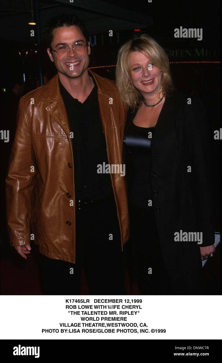 Dec. 12, 1999 - K17465LR DECEMBER 12,1999.ROB LOWE WITH WIFE CHERYL ...