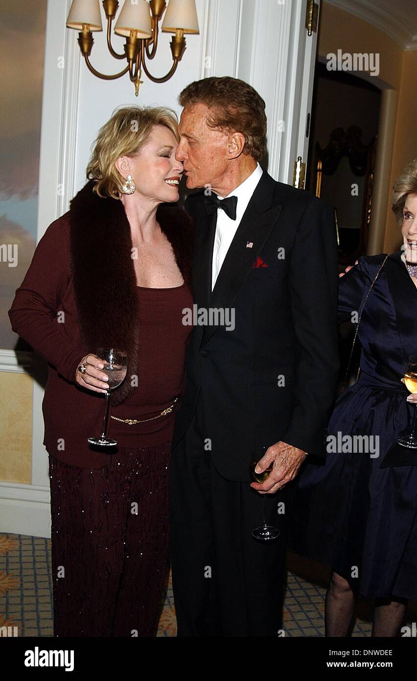 Robert stack with wife hi-res stock photography and images - Alamy