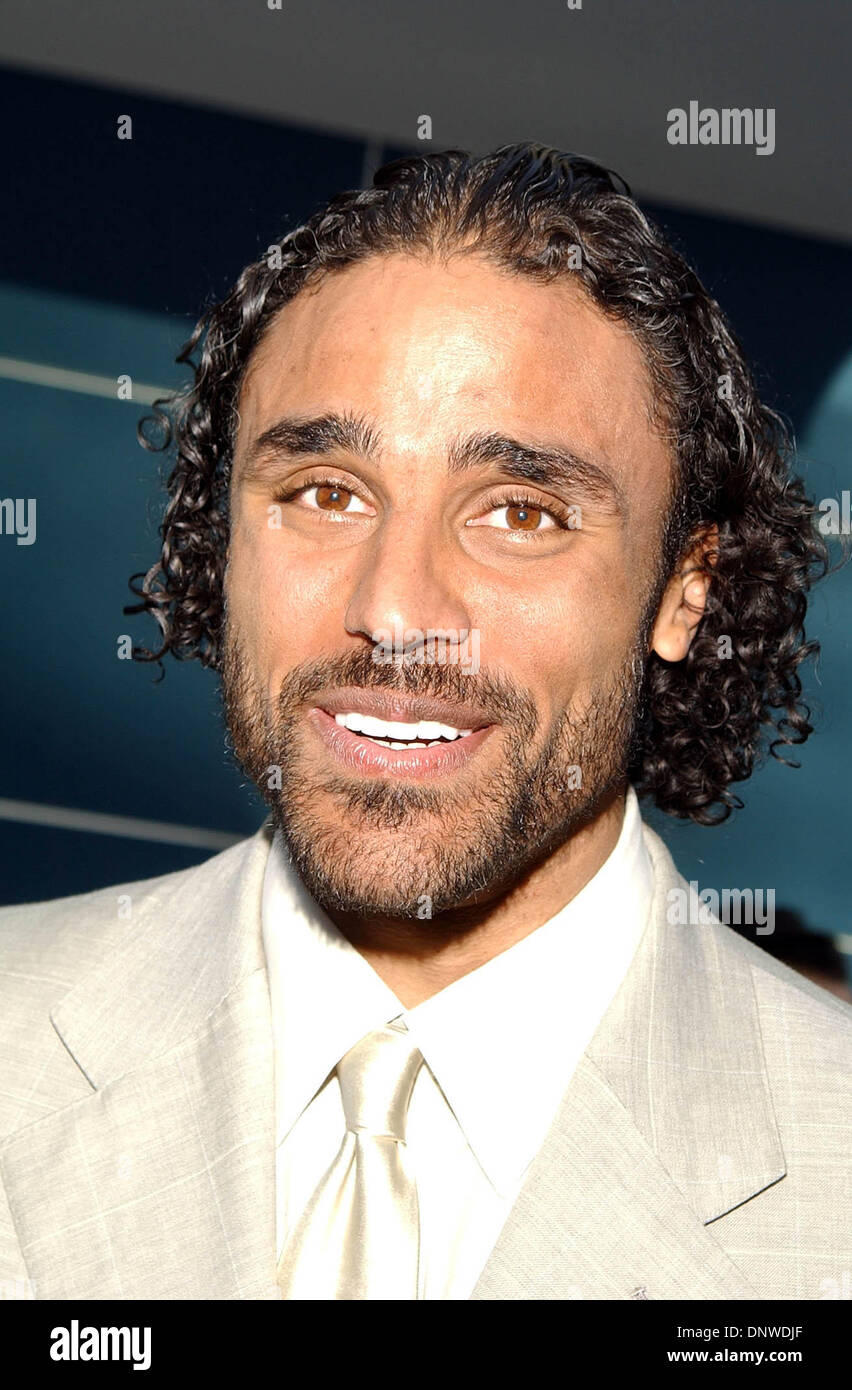 Rick fox 2002 hi-res stock photography and images - Alamy