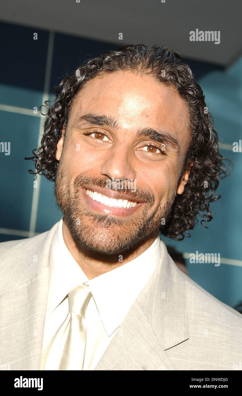 Rick fox 2002 hi-res stock photography and images - Alamy