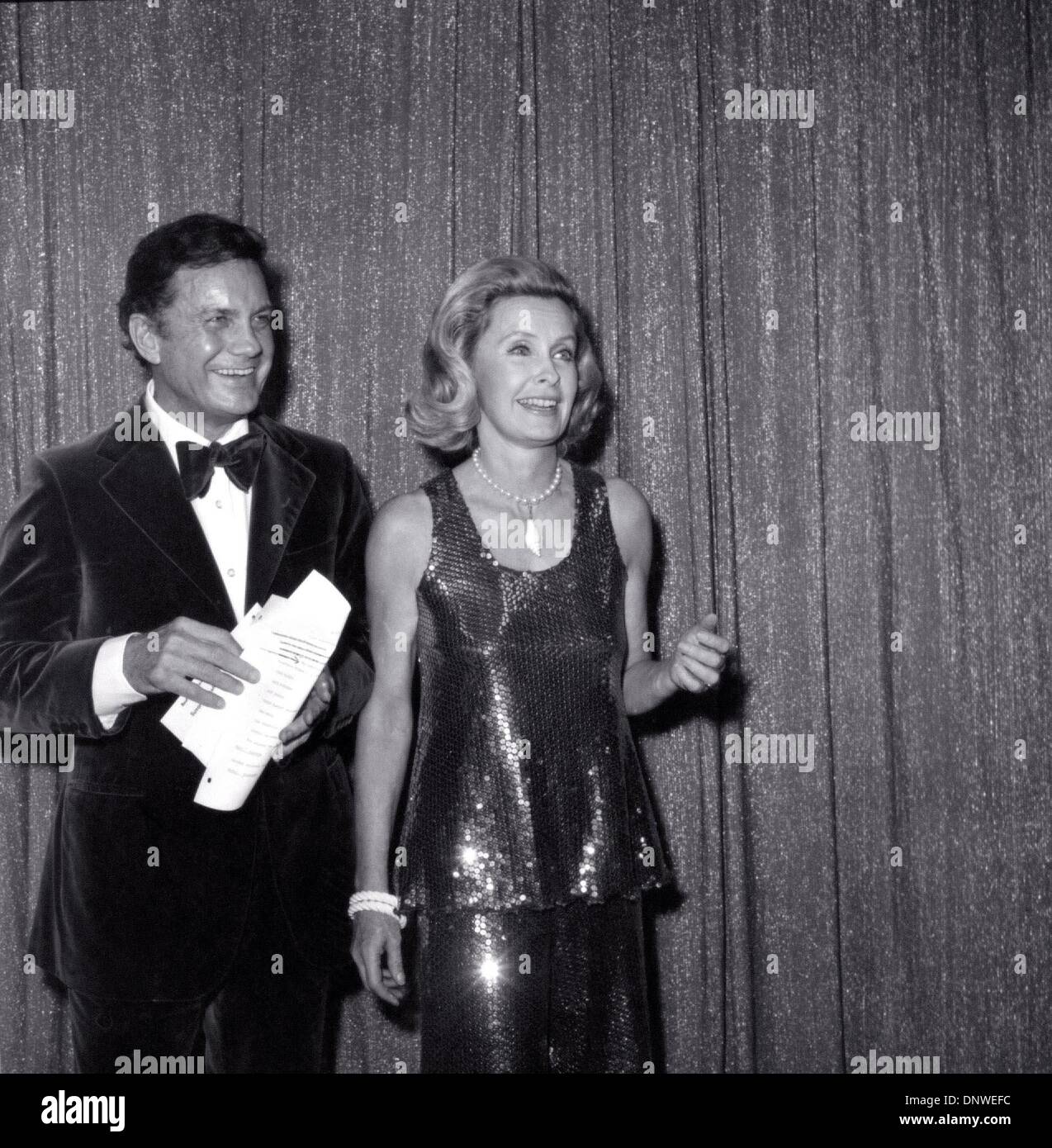 Jan. 1, 1904 - CLIFF ROBERTSON, DINA MERRILL. NATE CUTLER/(Credit Image ...