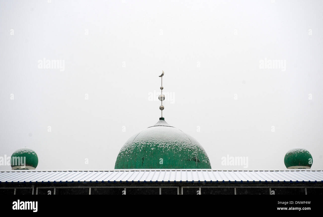 Ningxia hui autonomous region mosque hi-res stock photography and ...