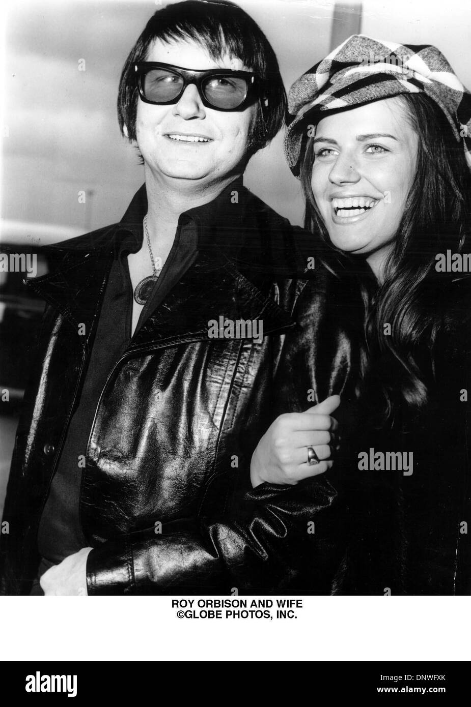 Roy Orbison With His Wife Barbara And Son Roy Kelton Jr Roy, 56% OFF