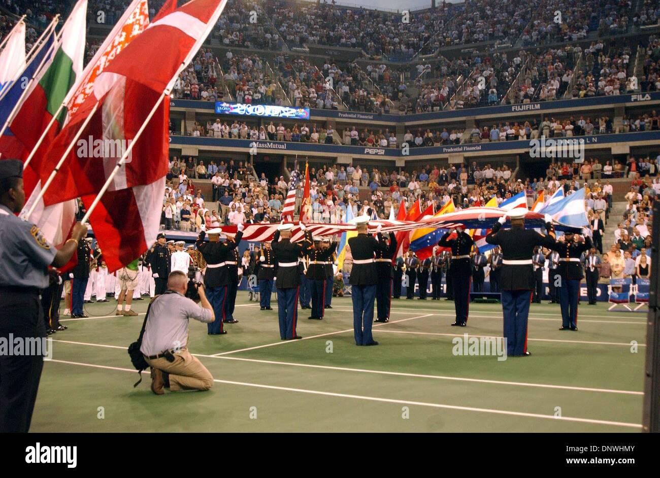 Us open flushing meadows globe hi-res stock photography and images - Alamy