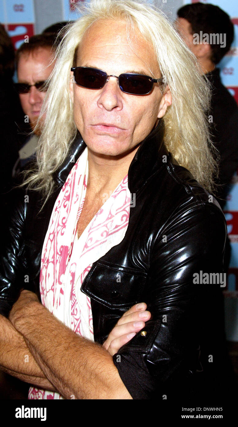 Aug. 30, 2002 - David Lee Roth.MTV Video Music Awards.Radio City Music ...