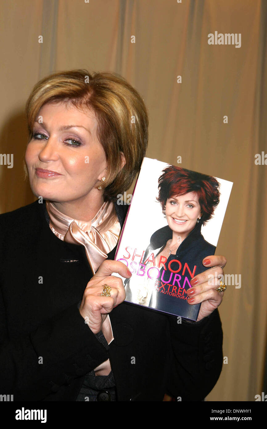 Jan. 1, 1980 - K50438PSC.SHARON OSBOURNE PROMOTES HER NEW BOOK SHARON ...