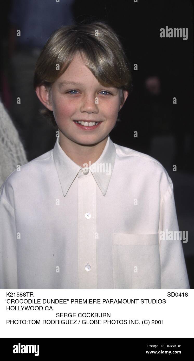 Apr. 18, 2001 - K21588TR SD0418. ''CROCODILE DUNDEE'' PREMIERE ...