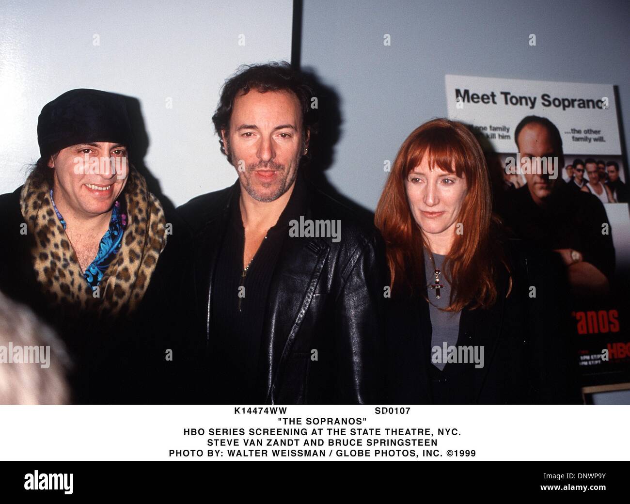 The sopranos hbo 1999 hi-res stock photography and images - Alamy