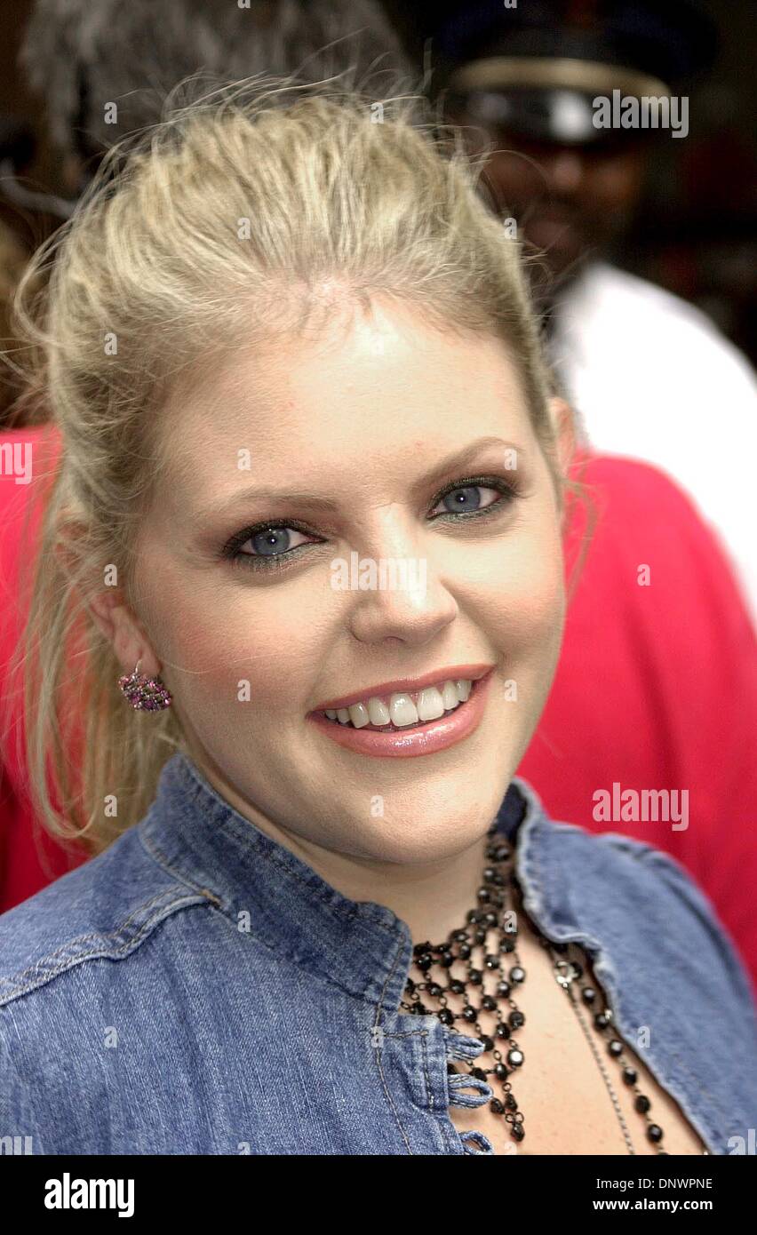 Dixie chicks 2002 hi-res stock photography and images - Alamy