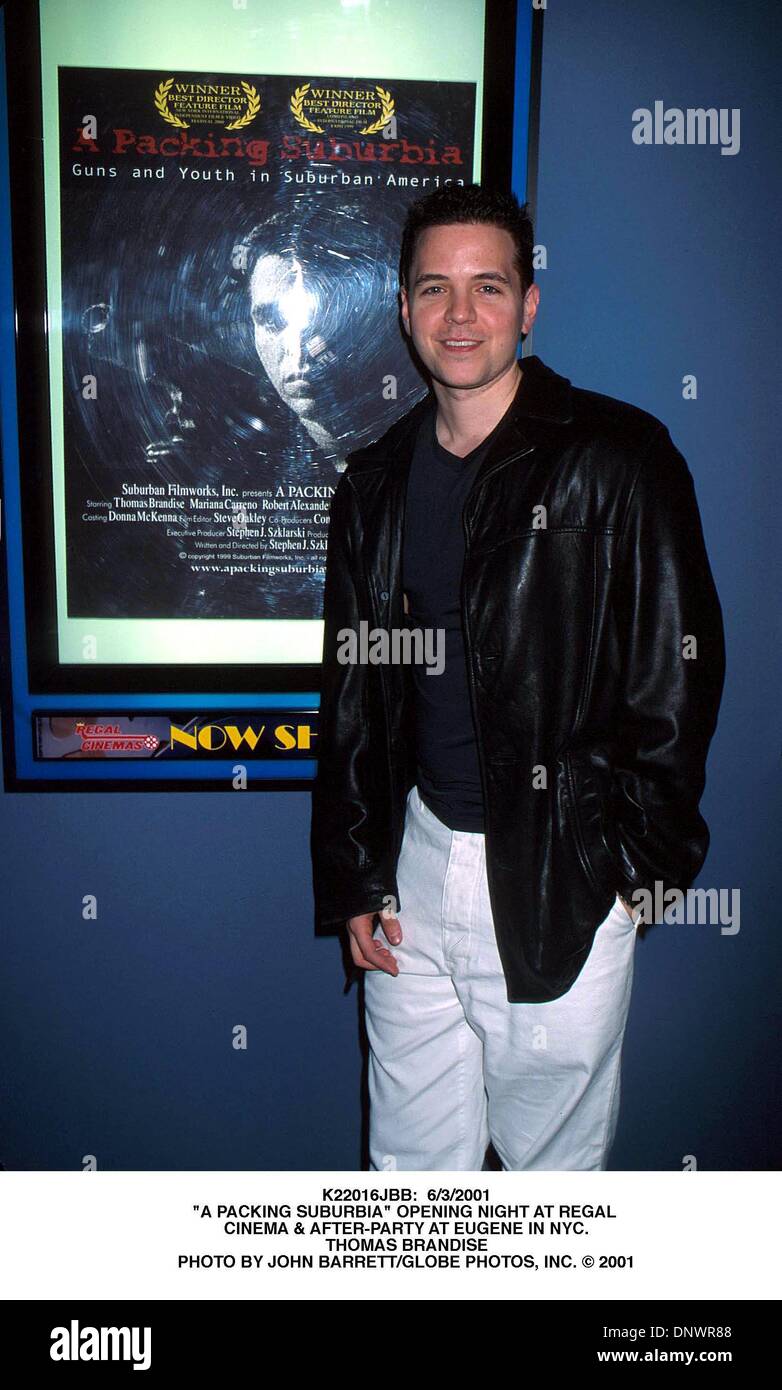 June 4, 2001 - K22016JBB: 6/3/2001.''A PACKING SUBURBIA'' OPENING NIGHT ...