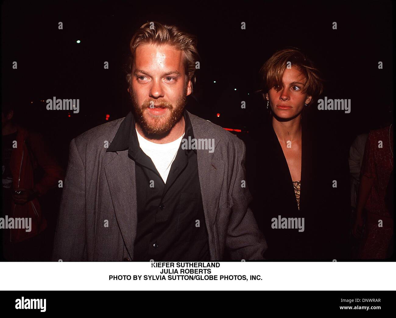 June 28, 2001 - KIEFER SUTHERLAND.JULIA ROBERTS. SYLVIA SUTTON/(Credit ...