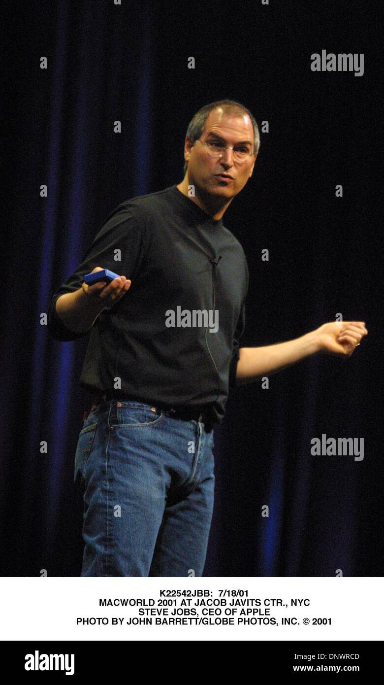 July 18, 2001 - New York, New York, U.S. - Mac World 2001 Keynote ...