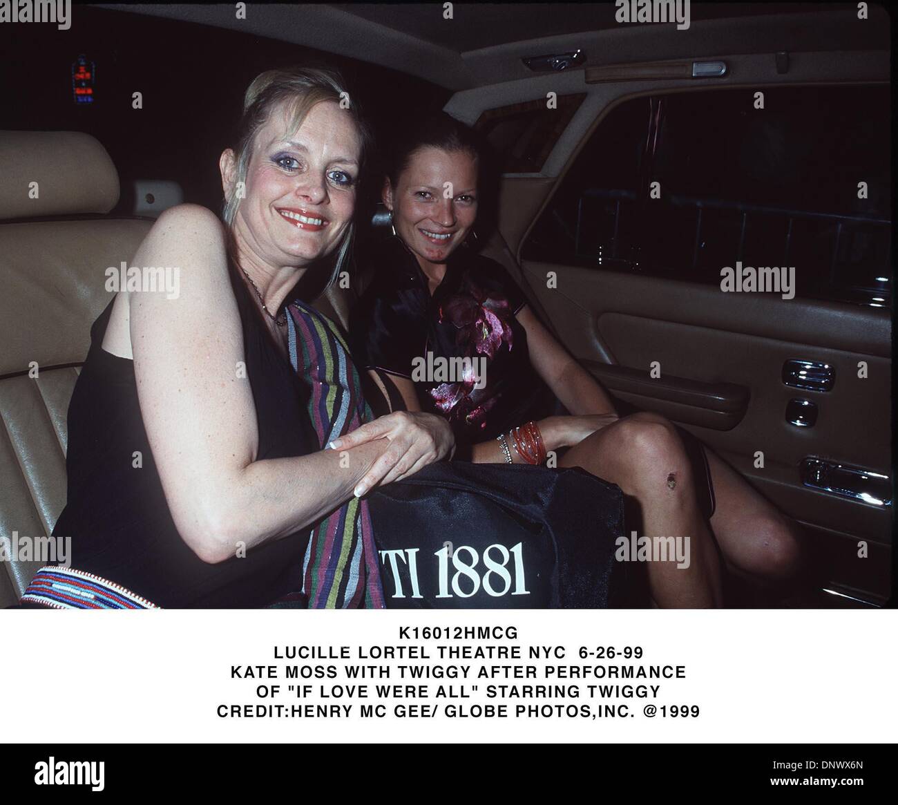 June 26, 1999 - K16012HMc 06/26/99.LUCILLE LORTEL THEATRE, NYC..KATE ...