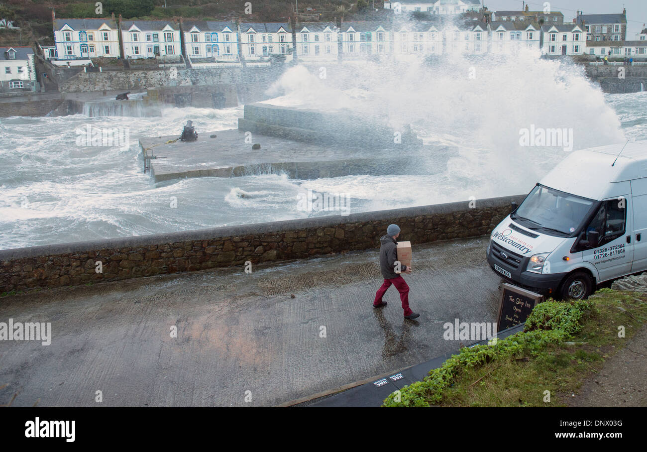 Hercules waves hi-res stock photography and images - Alamy