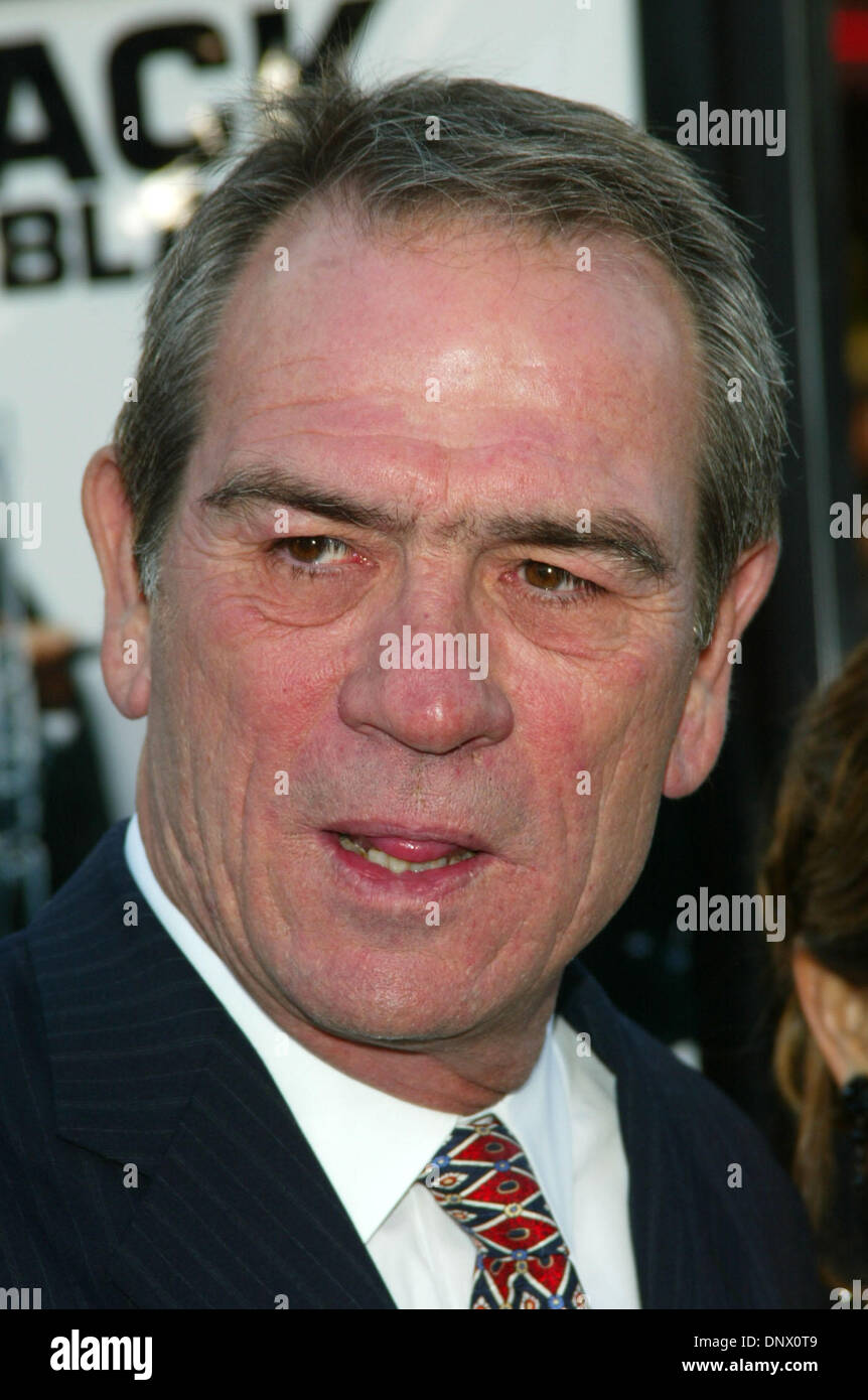 June 26, 2002 - Westwood, CA, USA - Actor TOMMY LEE JONES.''Men In ...