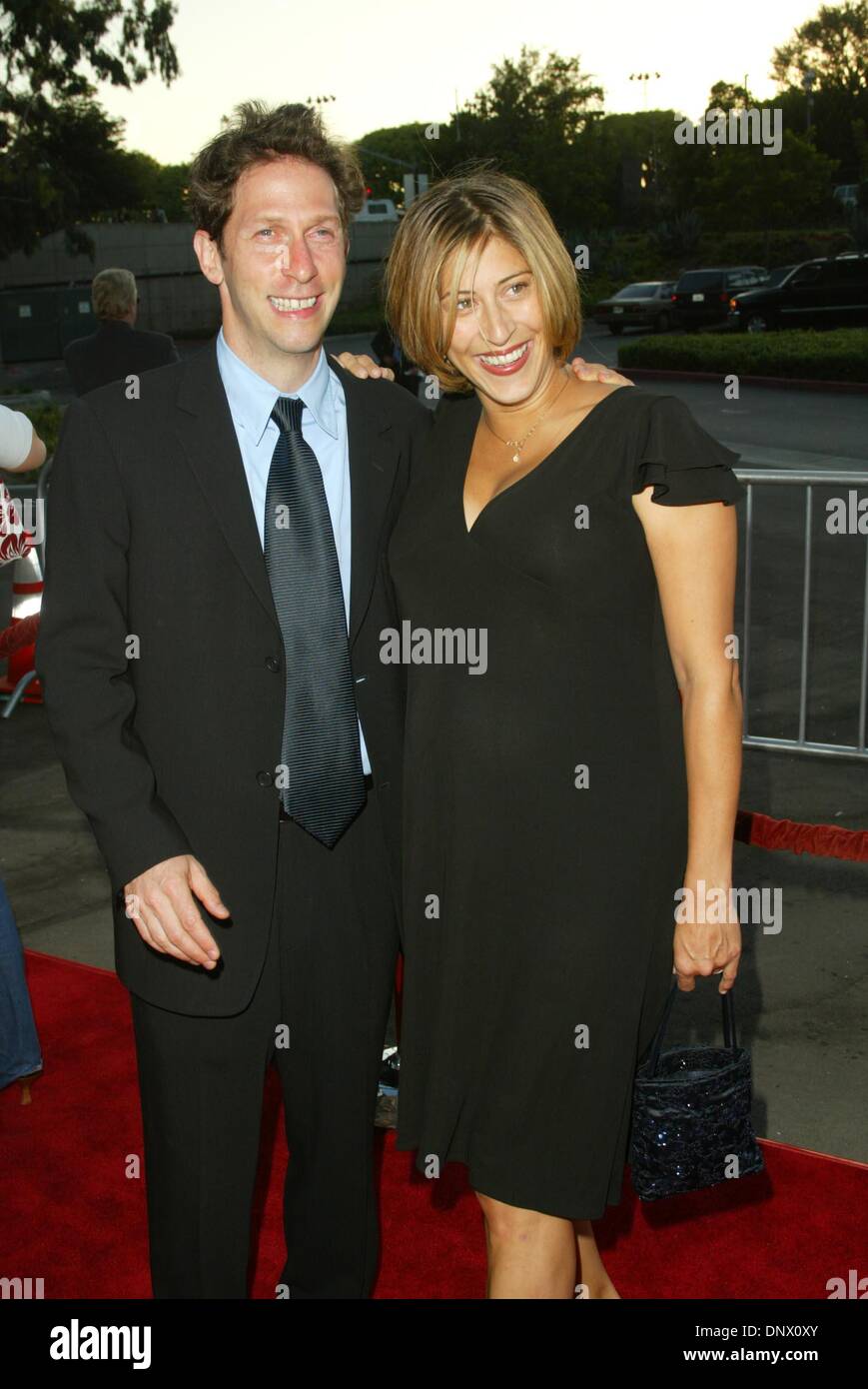 Tim blake nelson wife lisa hi-res stock photography and images - Alamy