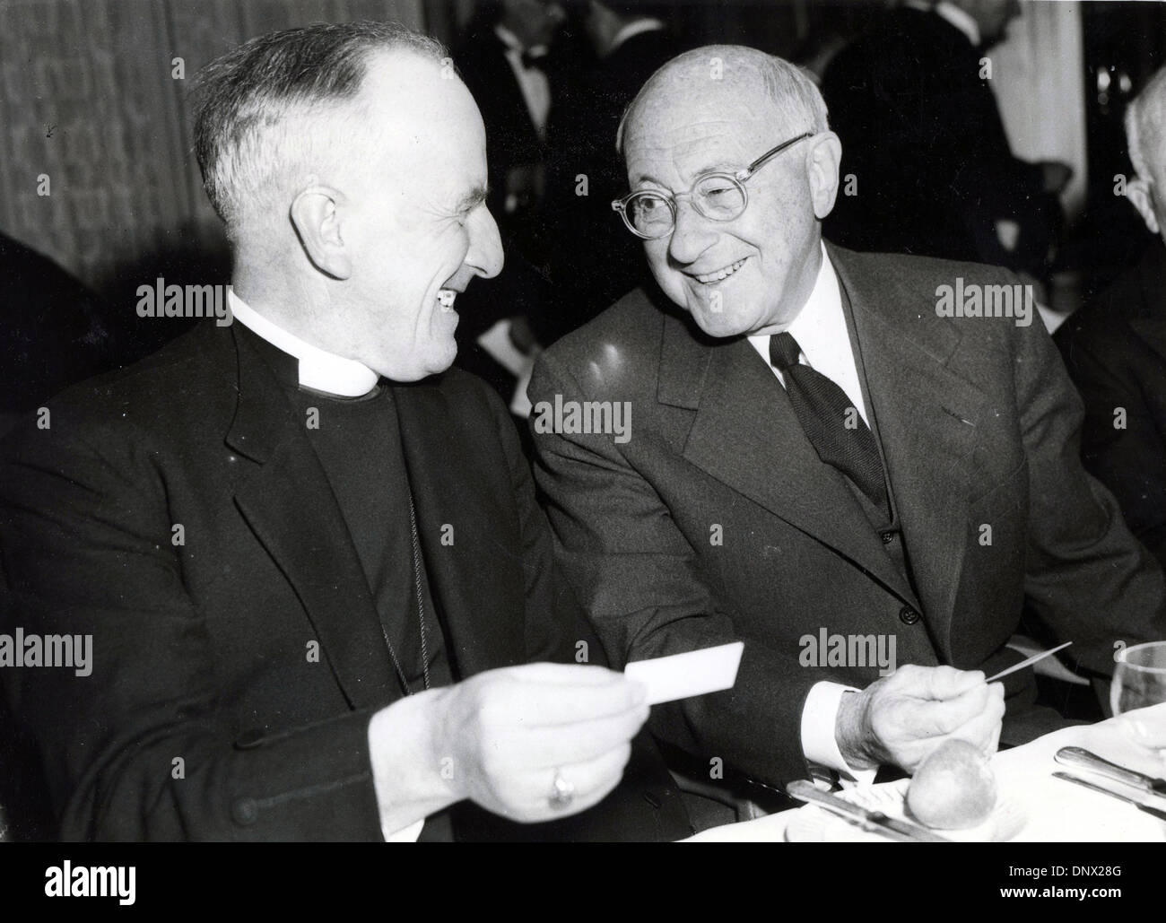 Cecil demille hi-res stock photography and images - Alamy