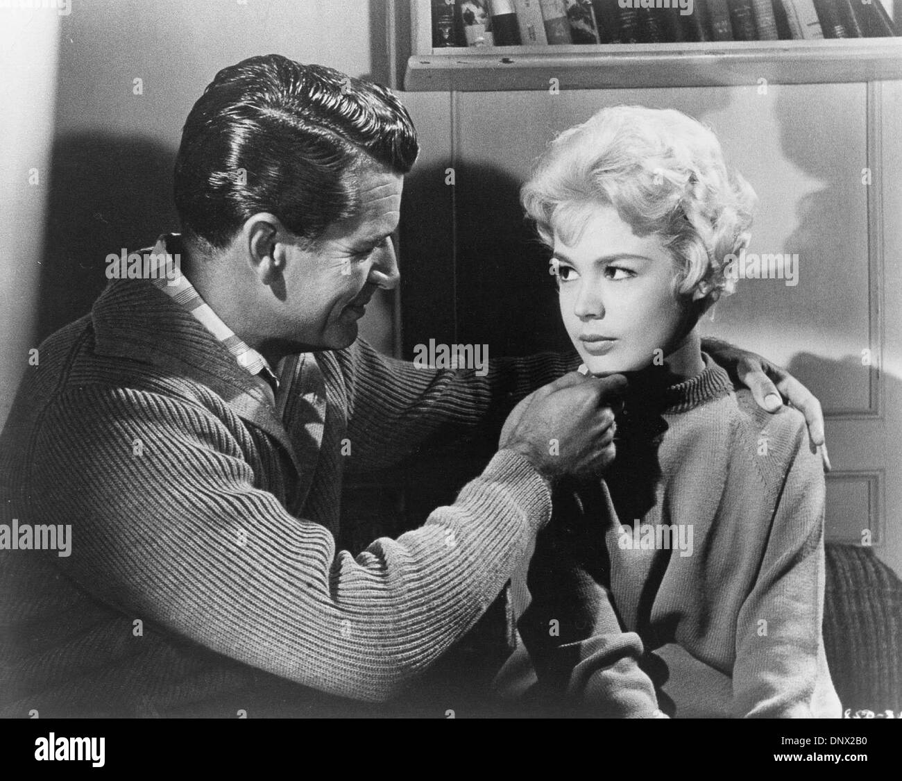 Sandra Dee Black and White Stock Photos & Images - Alamy