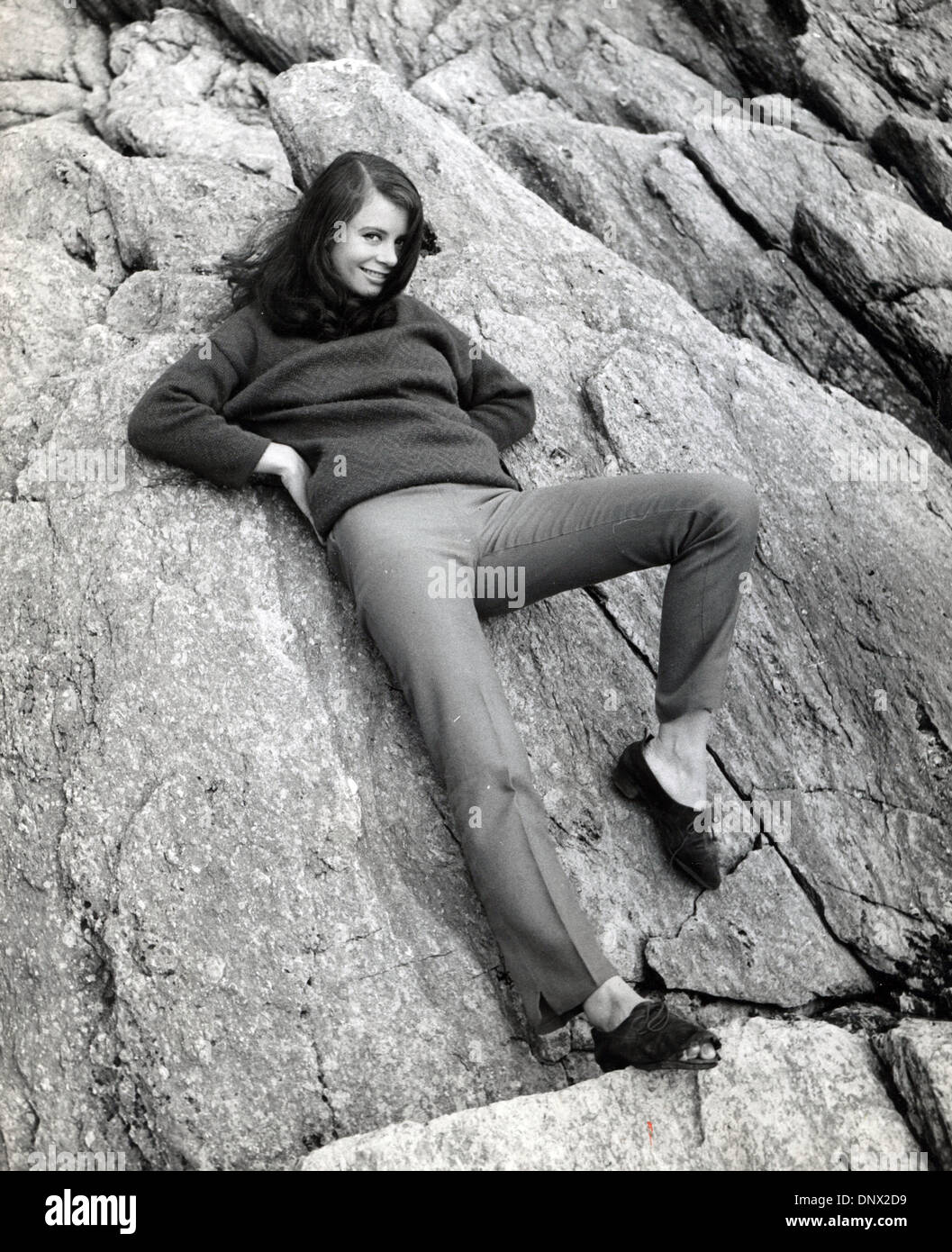 Sarah miles hi-res stock photography and images - Alamy