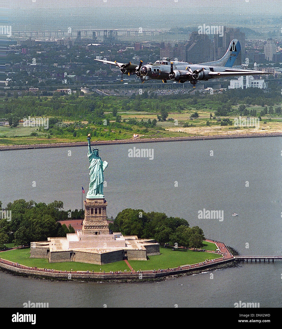 Aug. 15, 1995 - New York, New York, U.S. - The 1995 Freedom Flight ...