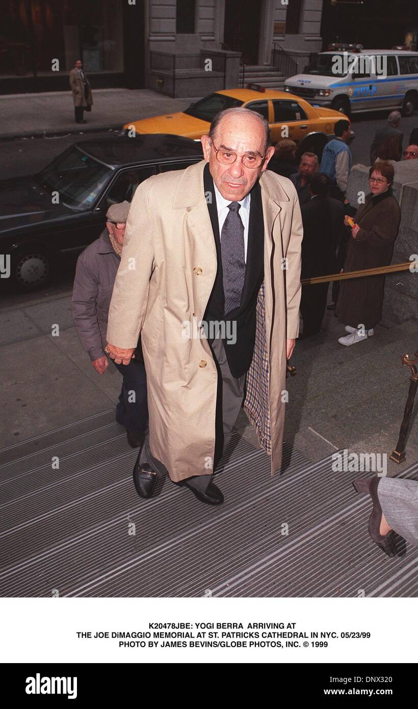 May 23, 1999 - K20478JBE: YOGI BERRA ARRIVING AT .THE JOE DiMAGGIO ...