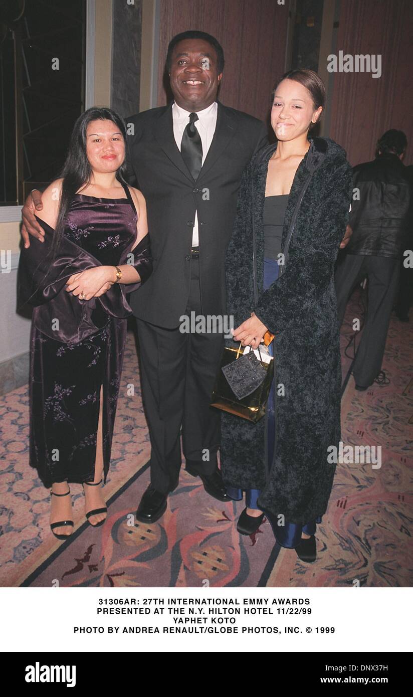 Nov. 22, 1999 - 31306AR 22NOV99.27TH INTERNATIONAL EMMY AWARDS ...
