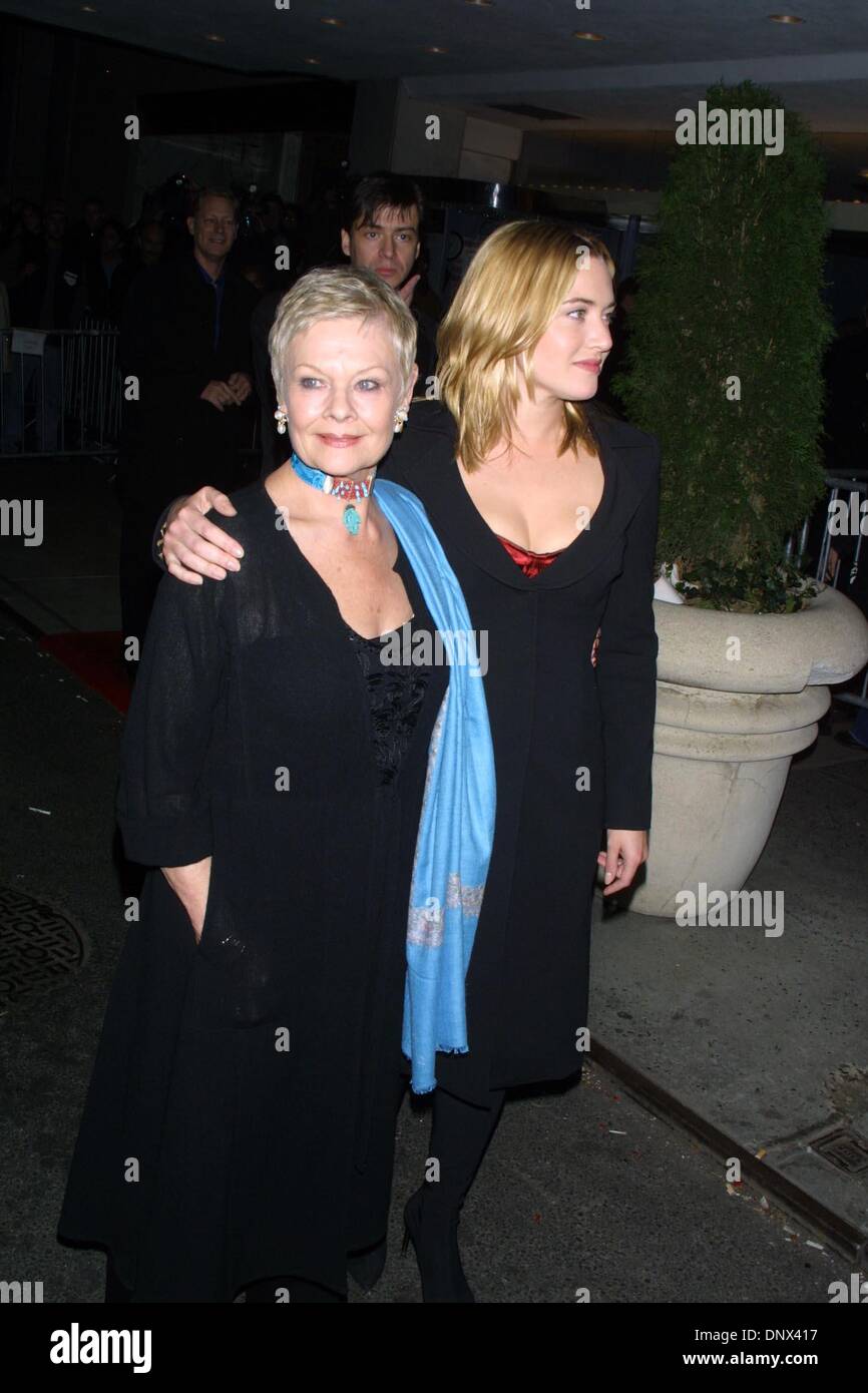 Iris film judi dench and kate winslet hi-res stock photography and ...