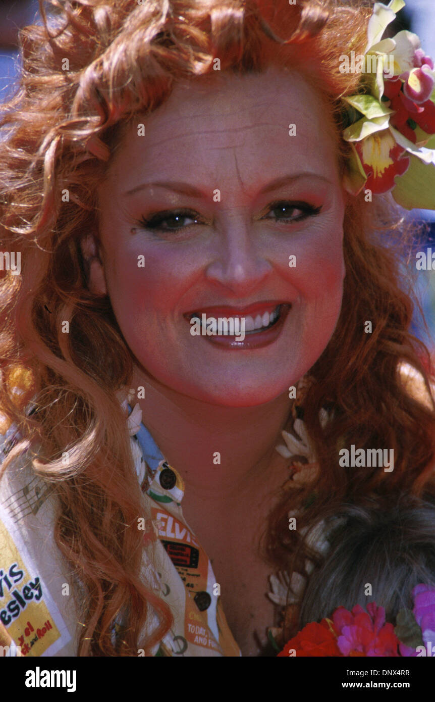 June 17, 2002 - CA, USA - K25306EG: WORLD PREMIERE OF LILO AND STITCH ...