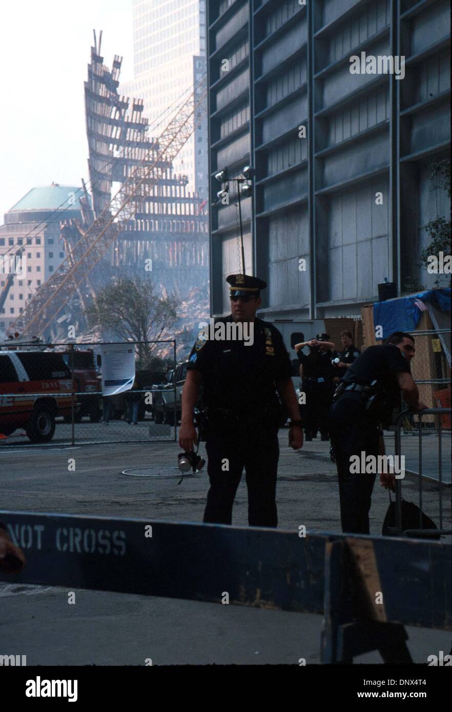 June 24, 2002 - 31463AR.SD0922.WORLD TRADE CENTER SITE.PHOTP:ANDREA ...