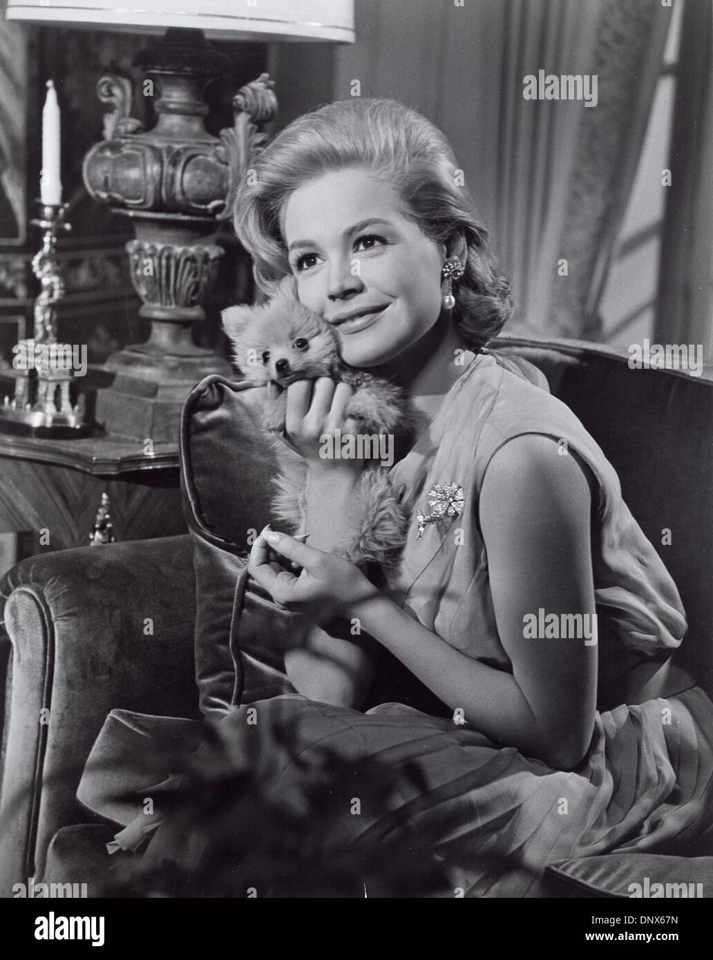 Sandra dee hi-res stock photography and images - Alamy