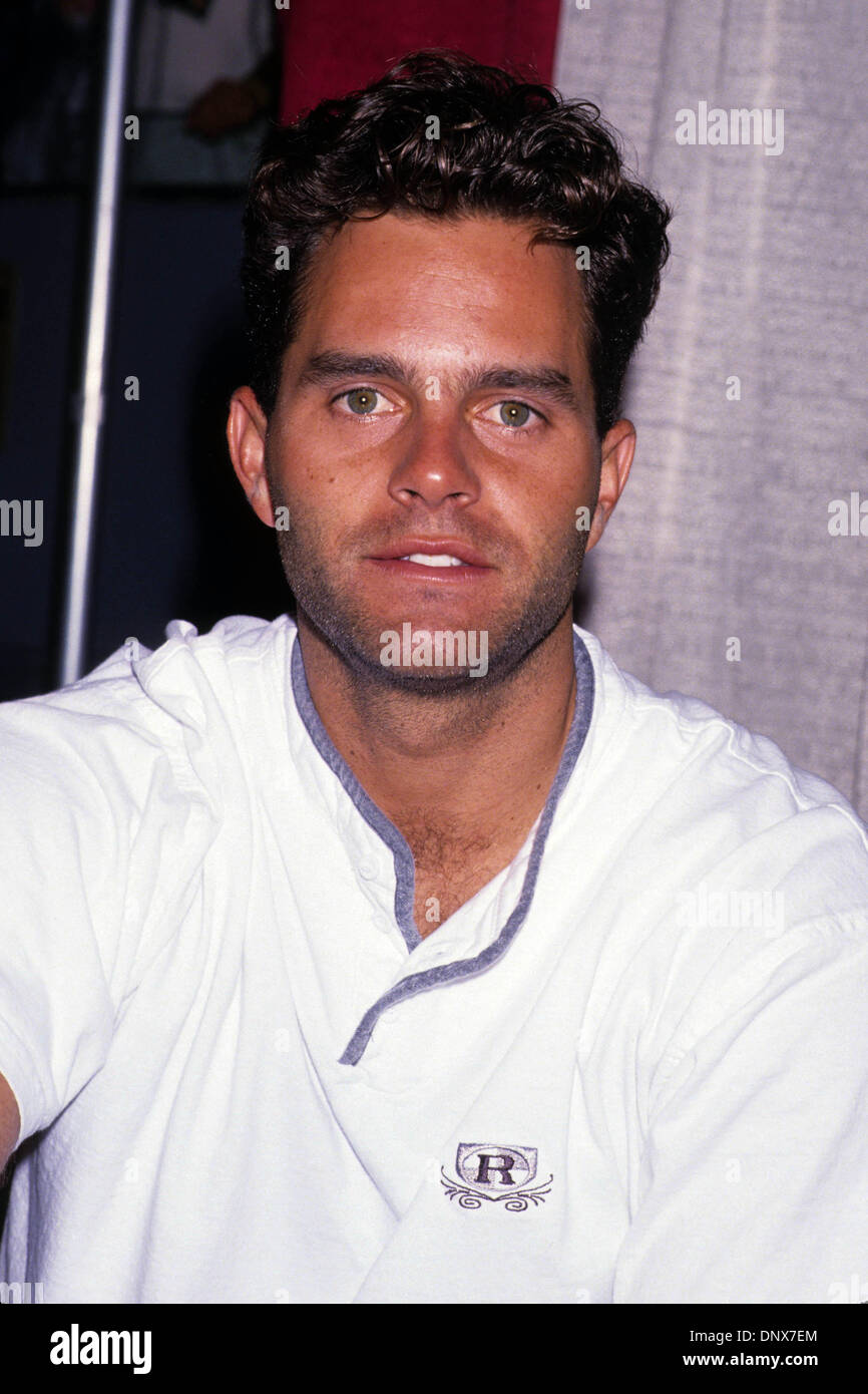 01 01 1992 hi-res stock photography and images - Alamy