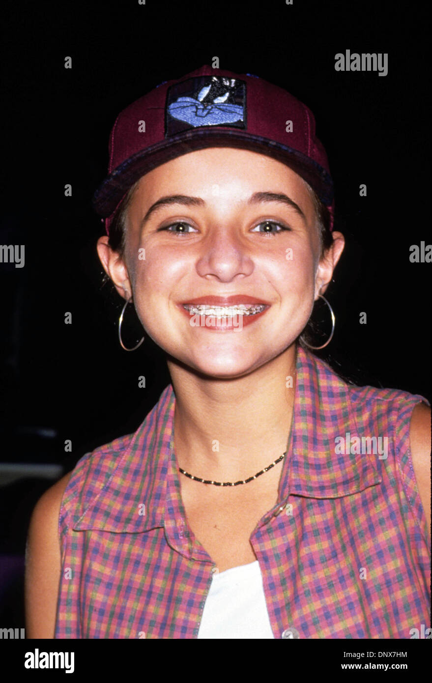 Christine lakin 1993 hi-res stock photography and images - Alamy