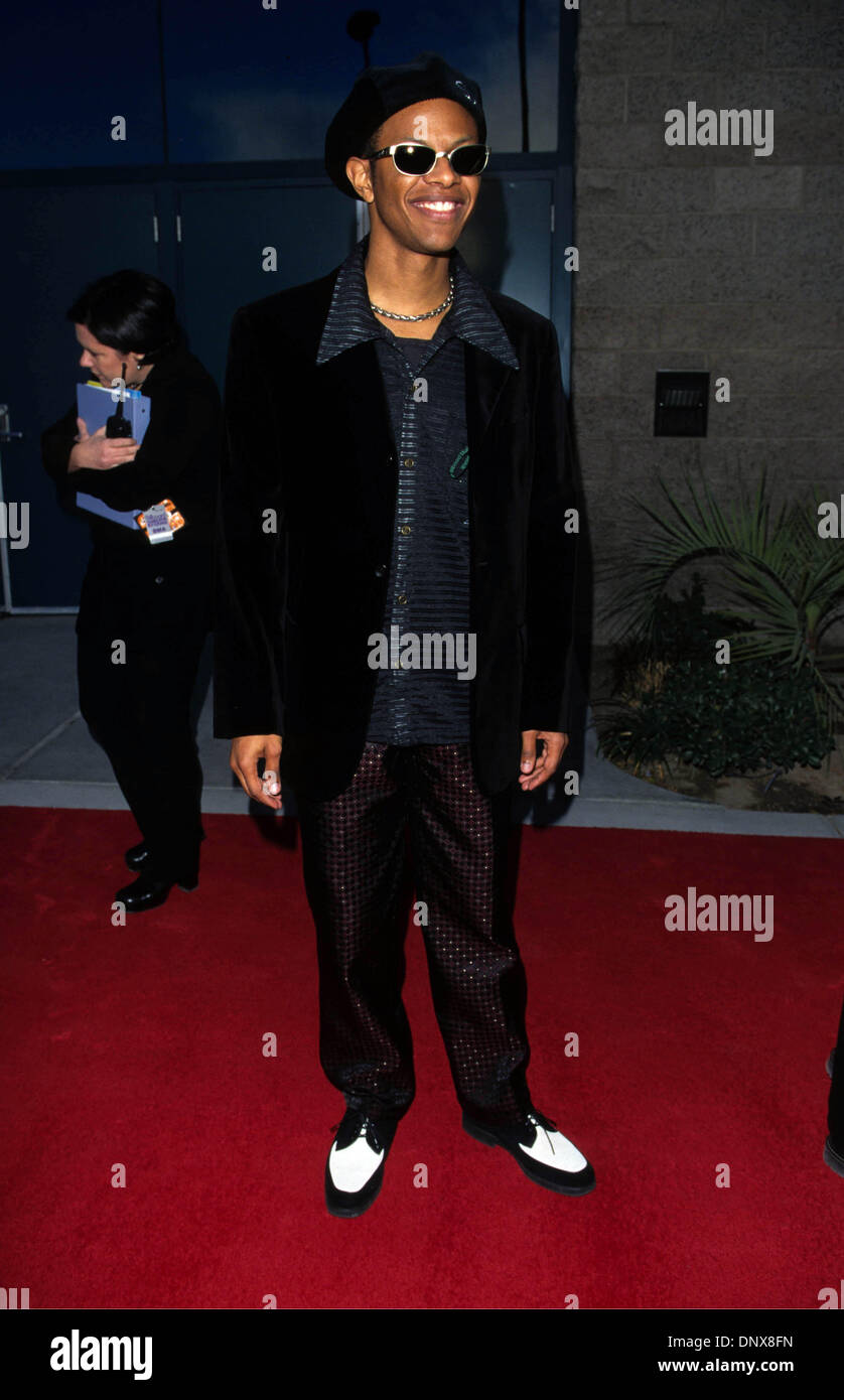 1997 billboard music awards hi-res stock photography and images - Alamy