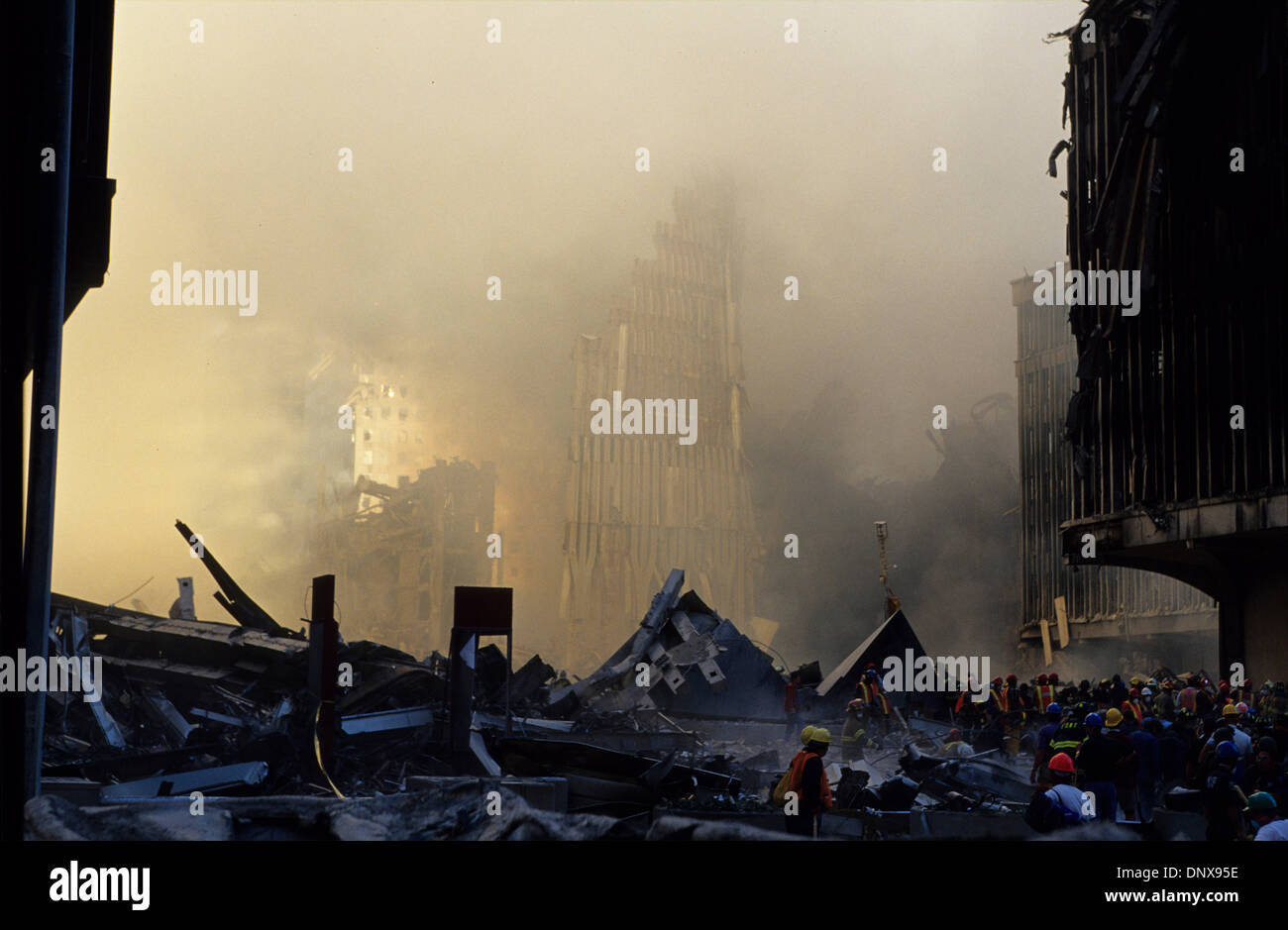 Remains of world trade center hi-res stock photography and images - Alamy