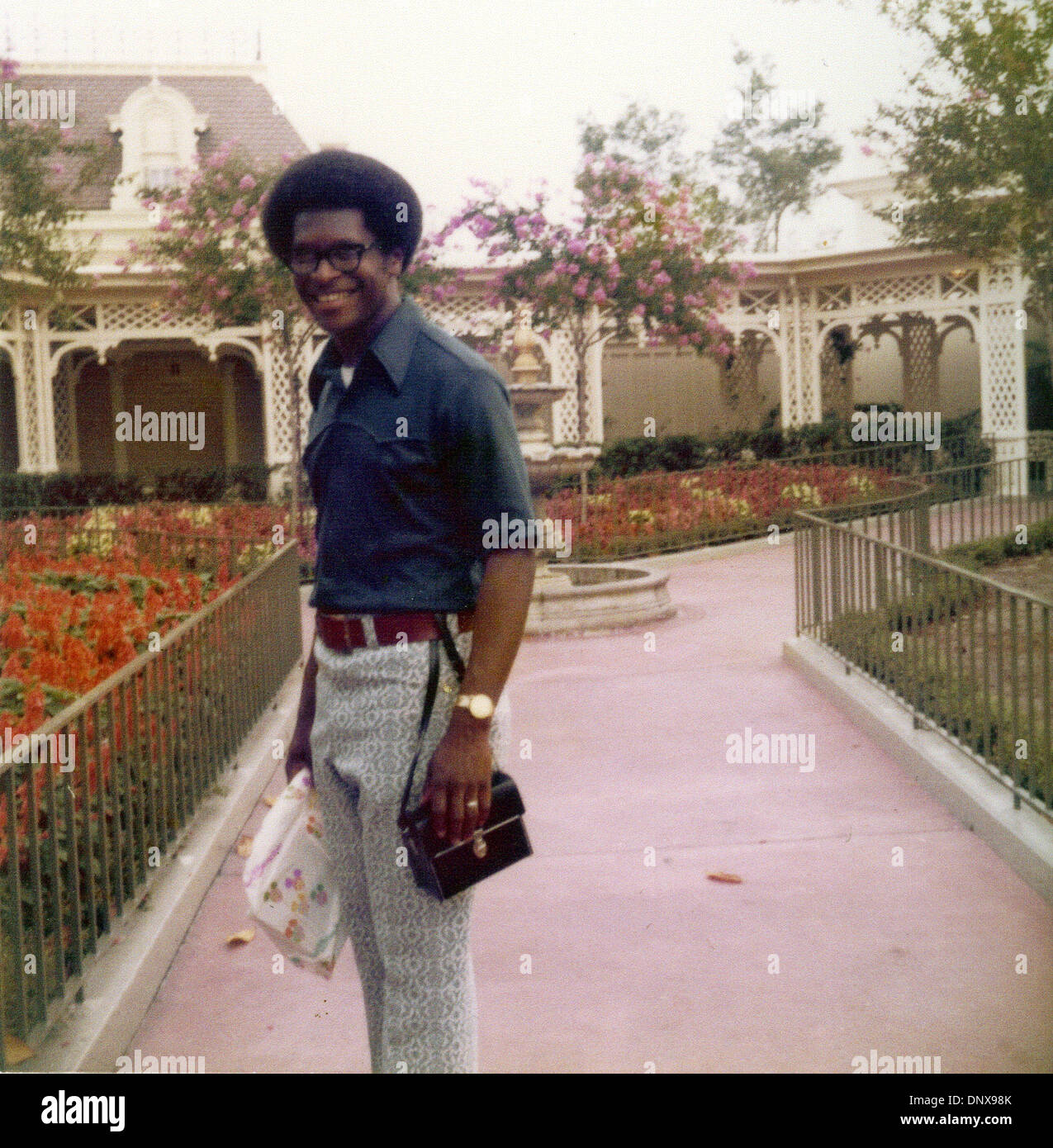 Disney world 1971 hi-res stock photography and images - Alamy