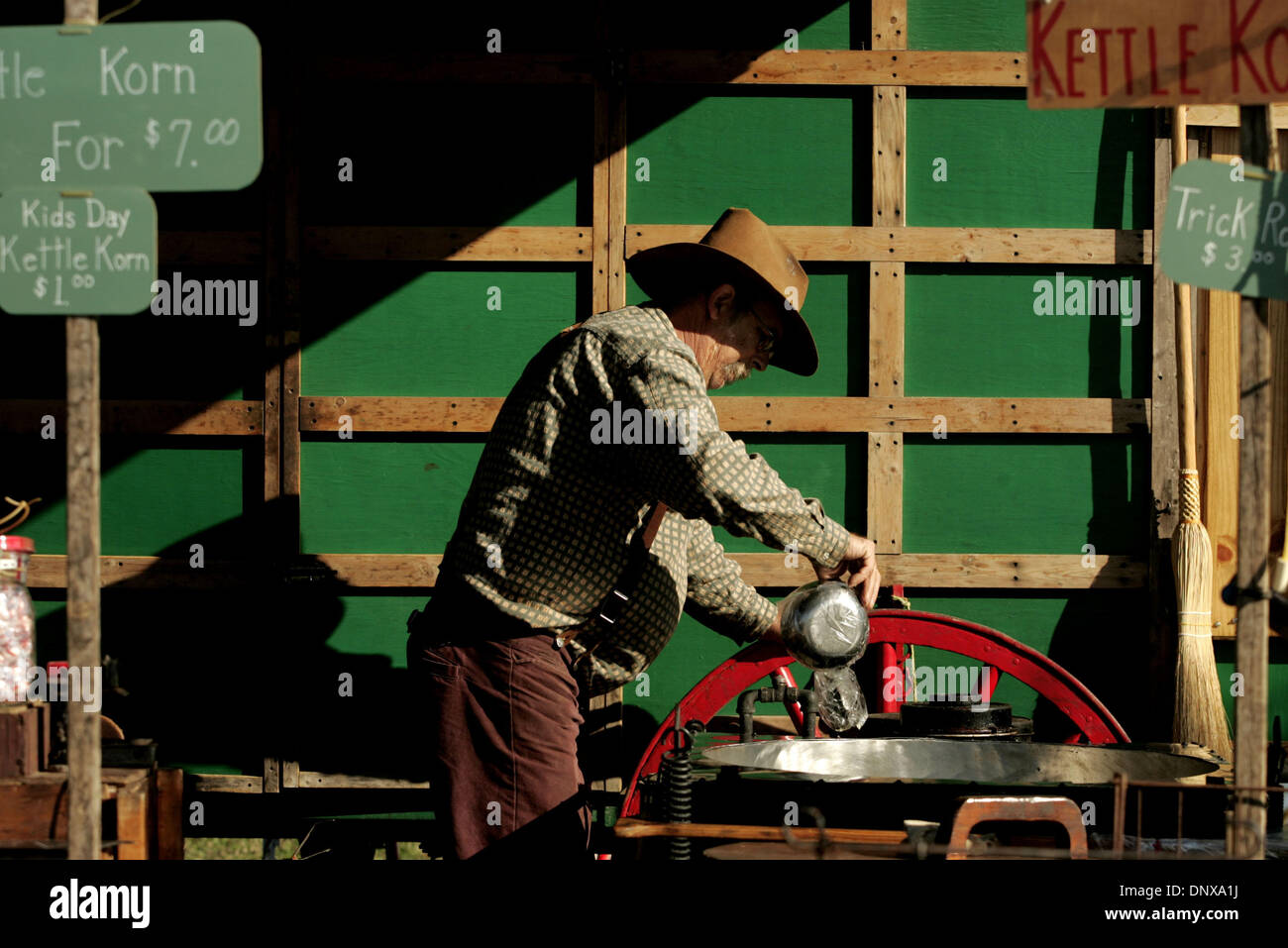 Sneak A Peek High Resolution Stock Photography and Images - Alamy