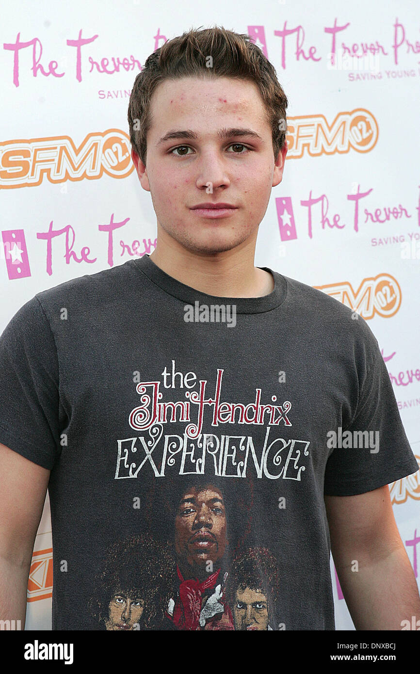 Dec 04, 2005; Hollywood, CA, USA; Actor SHAWN PYFROM during arrivals at ...