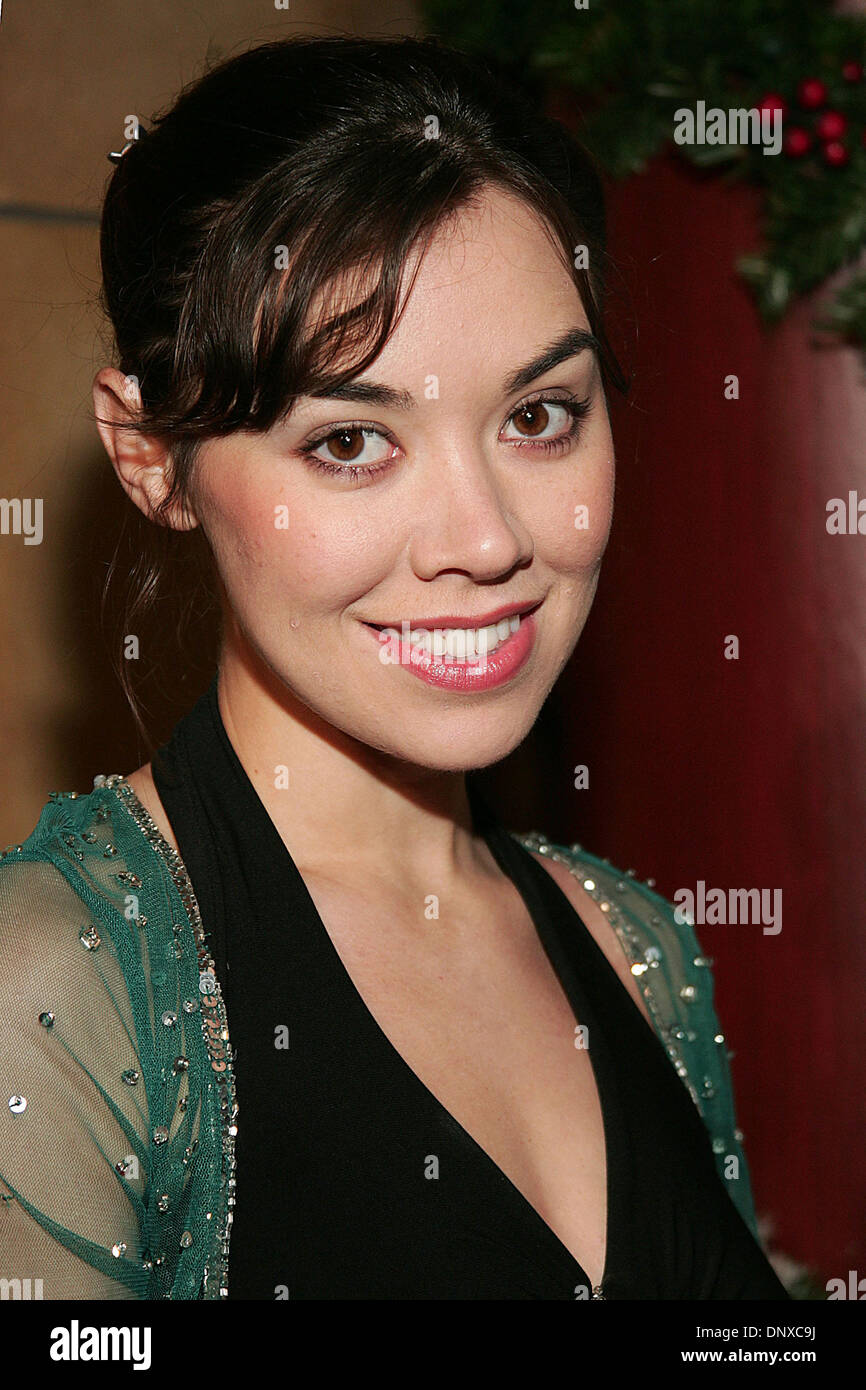 Dec 05, 2005; Hollywood, CA, USA; Actress TARA PLATT during arrivals at ...