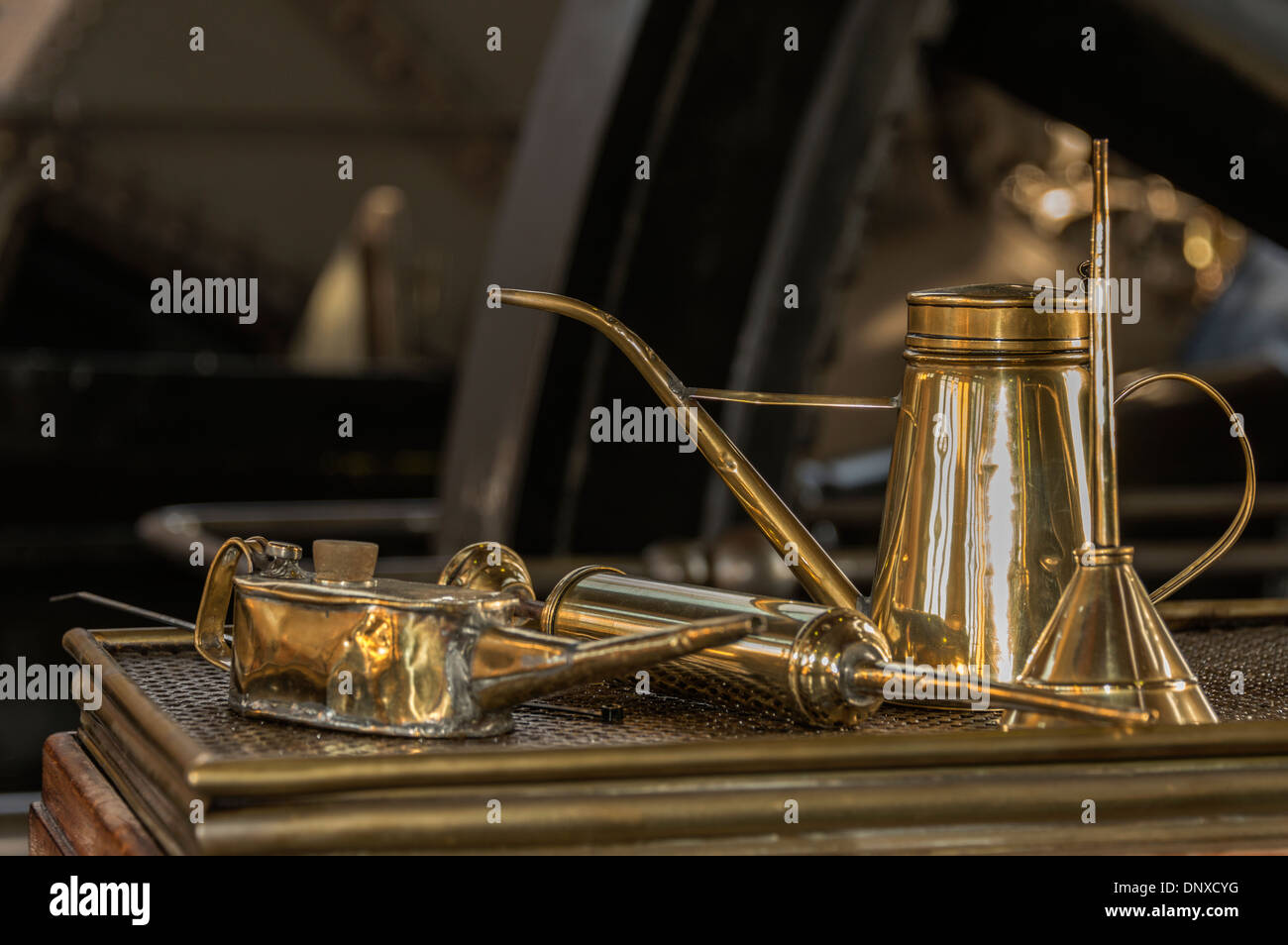 Ancient tools used in ancient hi-res stock photography and images - Alamy