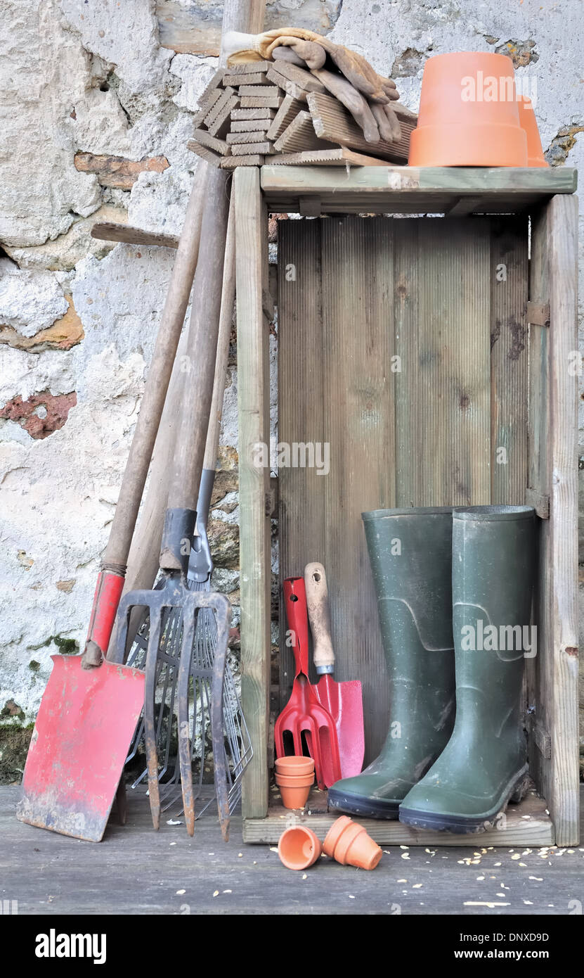 Gardening tools equipment hi-res stock photography and images - Alamy