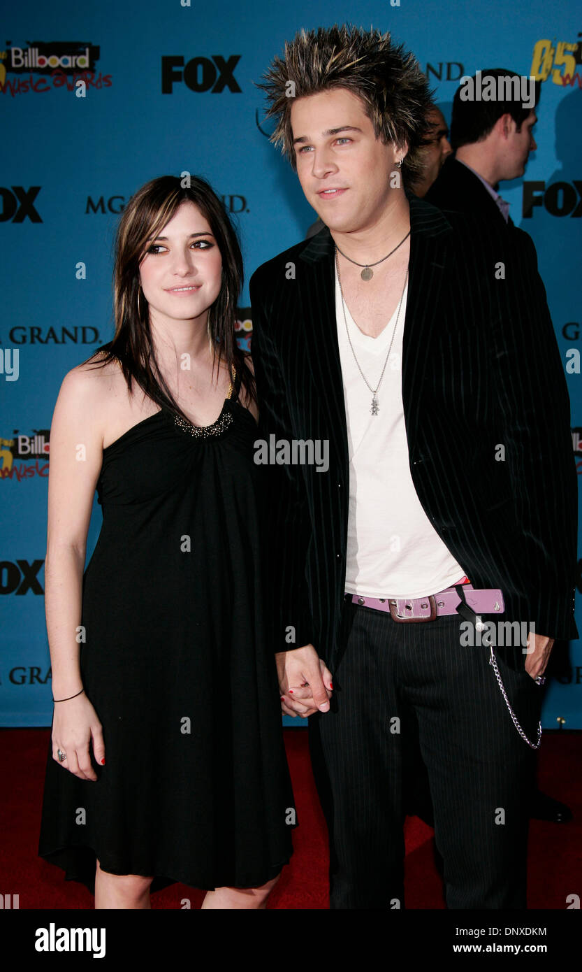 Ryan cabrera singer mgm grand hi-res stock photography and images - Alamy