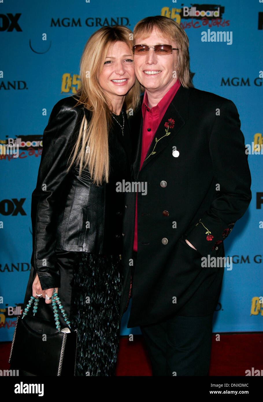 Dec 6, 2005; Las Vegas, Nevada, USA; Honoree TOM PETTY & WIFE at the ...