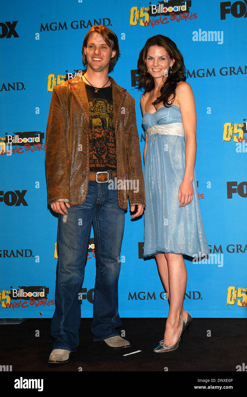 Jennifer morrison jesse spencer hi-res stock photography and images - Alamy