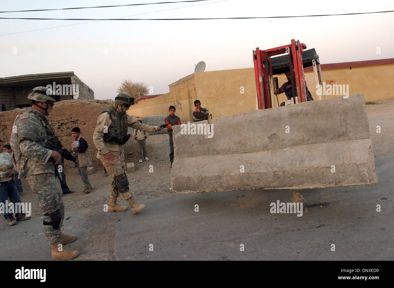 Dec 07, 2005; Bayji, IRAQ; An American Army translator and infantryman ...