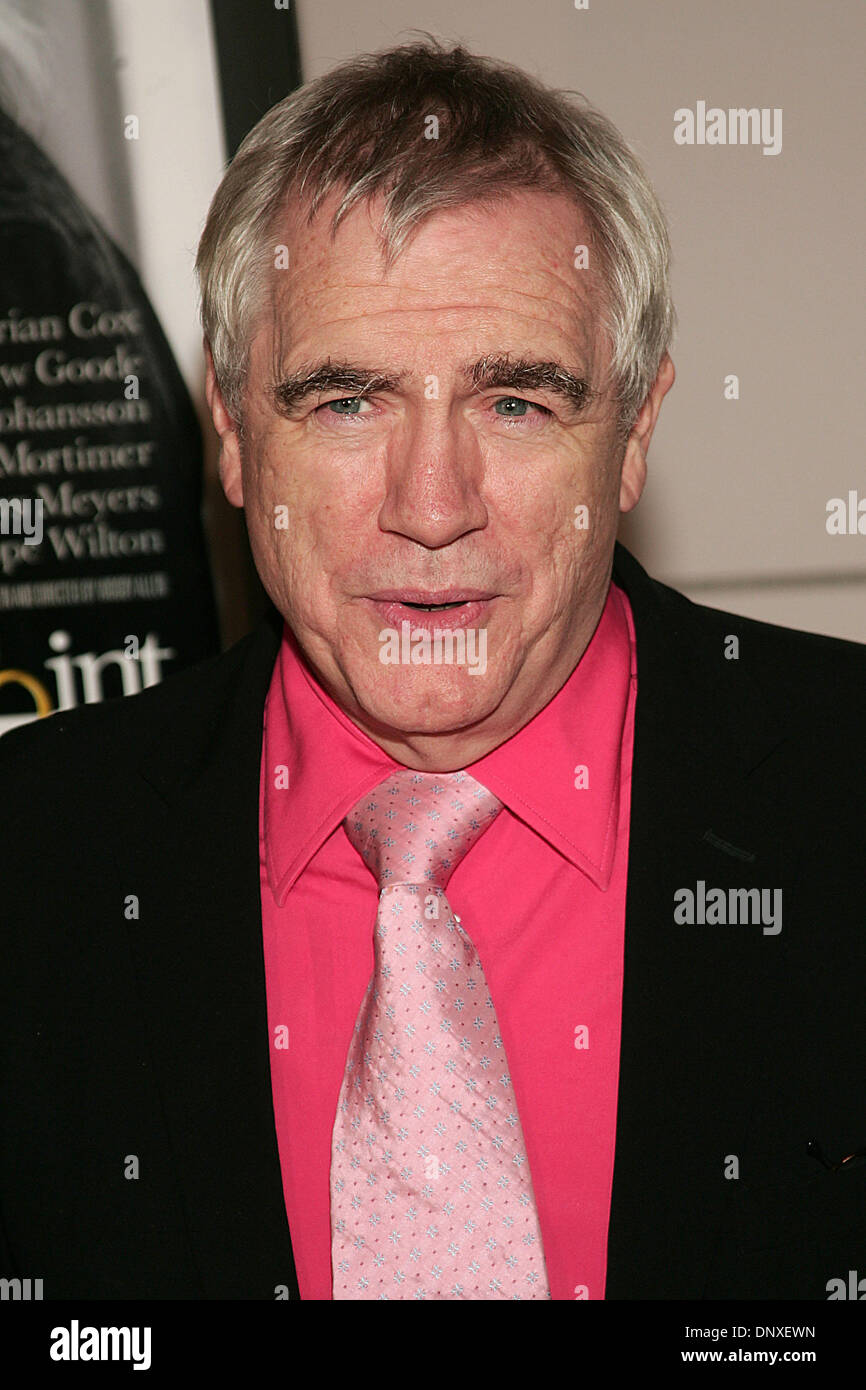 Dec 08, 2005; Los Angeles, CA, USA; Actor BRIAN COX during arrivals at ...