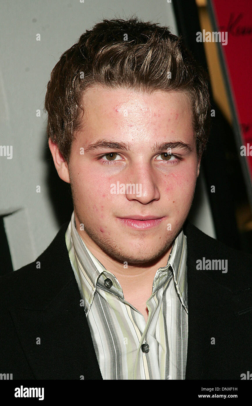 Dec 08, 2005; Los Angeles, CA, USA; Actor SEAN PYFROM during arrivals ...