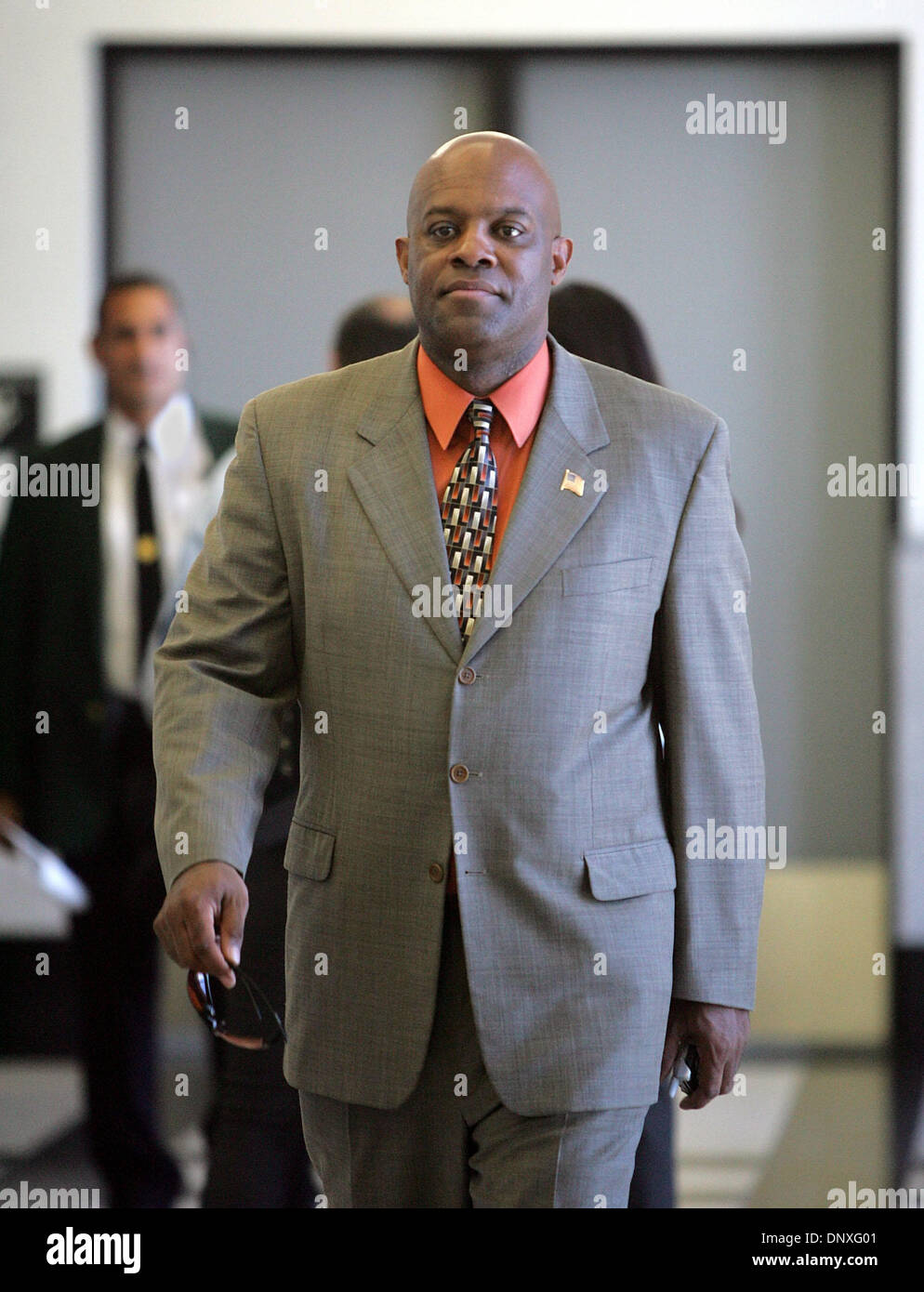 Courtroom battle hi-res stock photography and images - Alamy