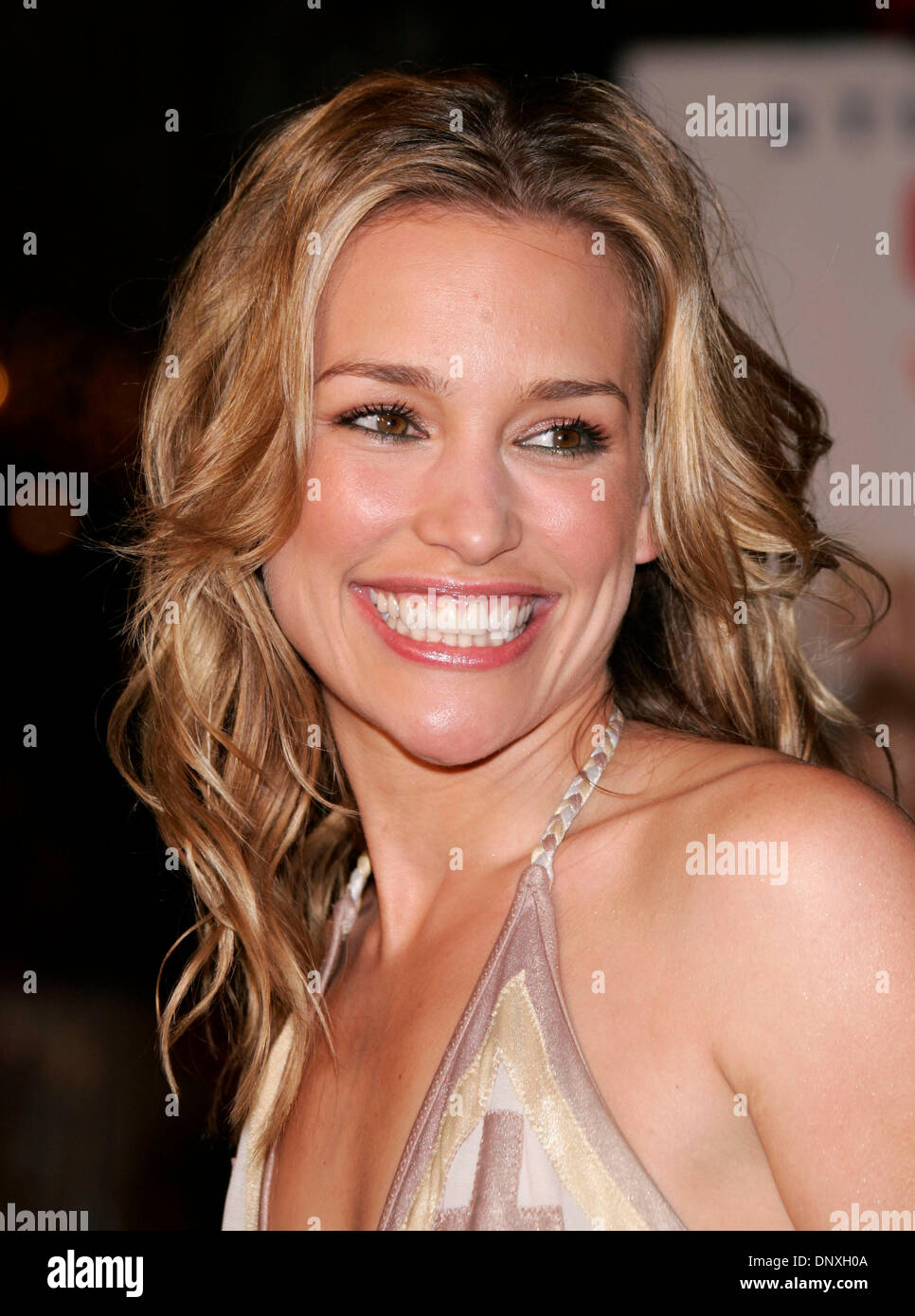 Dec 13, 2005; Westwood, California, USA; Actress PIPER PERABO at the ...