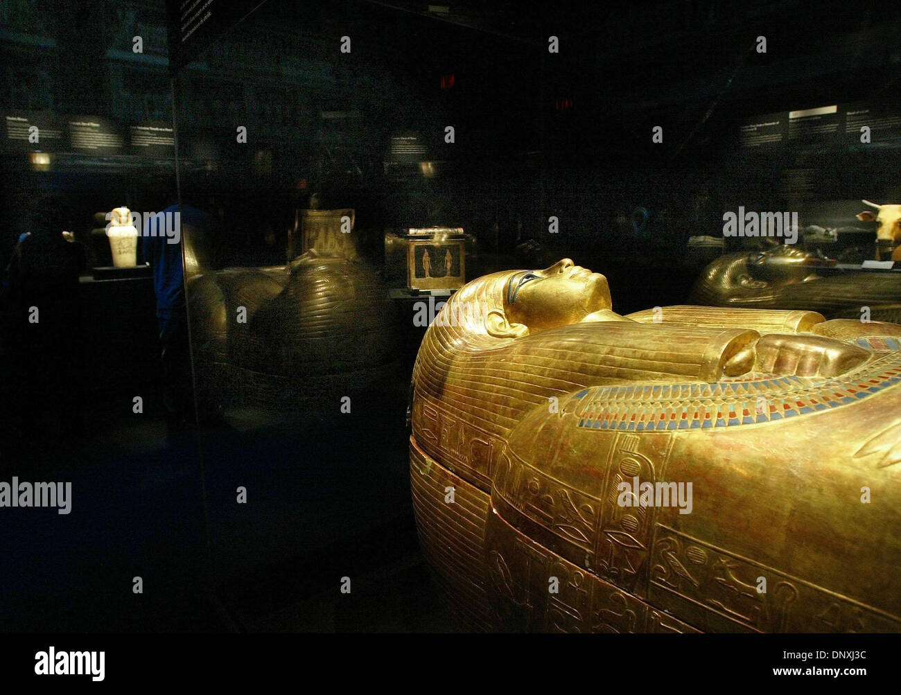 Queen tiye hi-res stock photography and images - Alamy