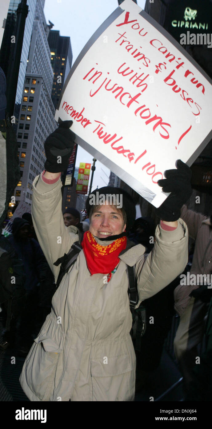 Transit strike new york city hi-res stock photography and images - Alamy